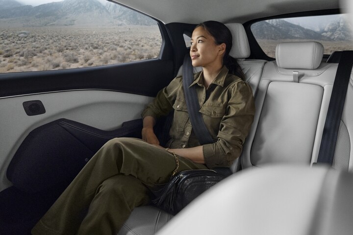 VUS Ford Mustang Mach-E 2023 | Photos, vidéos, intérieur, extérieur et ...